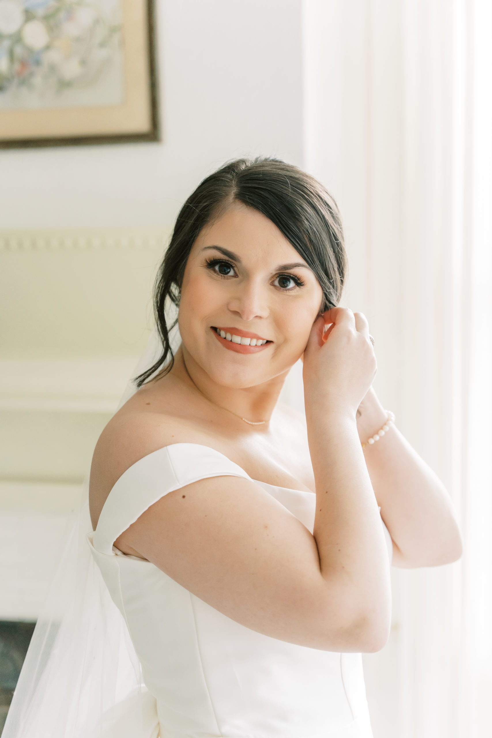 Darcy + Garrett | The Donnelly House Wedding | gabbiemesserphotography.com